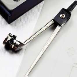 Standard Compass | Dryad Education